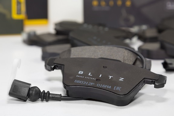 Колодки тормозные BLITZ BB0479 Передние - купить по низким ценам в ...