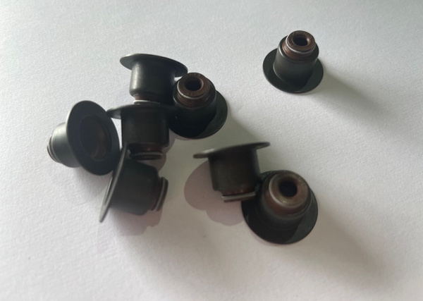 Колпачок маслоотражательный ISF2.8 5338751 O+ (16 шт.) - Foton арт ...