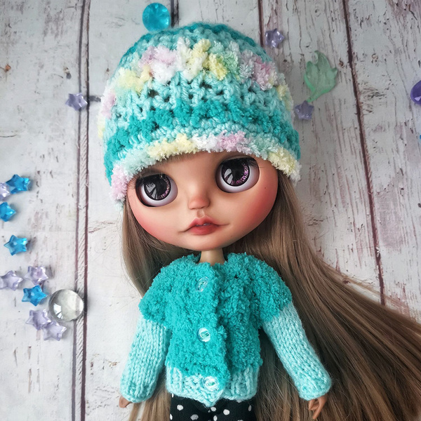 Бирюзовая вязаная кофта и шапка для куклы Блайз Blythe или Биггерс ...