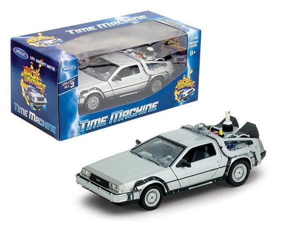 Коллекционная модель машины времени 1:24 "Делориан" BACK TO THE FUTURE ...