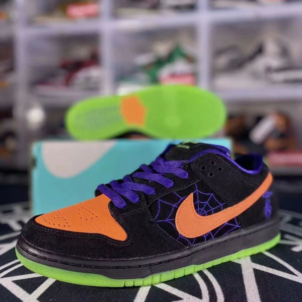 Кроссовки Nike Marvel - купить с доставкой по выгодным ценам в интернет ...