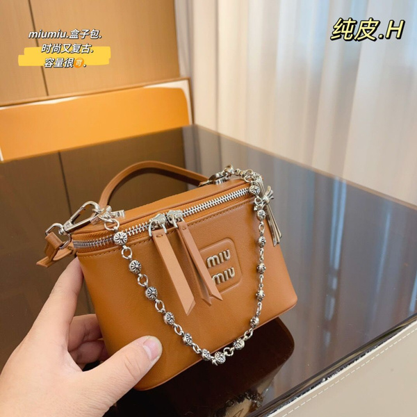 Сумка кондуктора планшет Miu Miu купить с доставкой по выгодным ценам