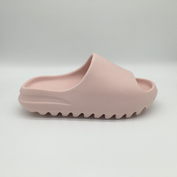 Шлепанцы Leopard x Yeezy Slide - купить с доставкой по выгодным ценам в ...