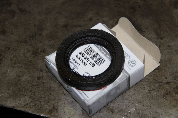 Сальник привода VAG 09G301189 - VAG PARTS арт. 09G301189 - купить по ...