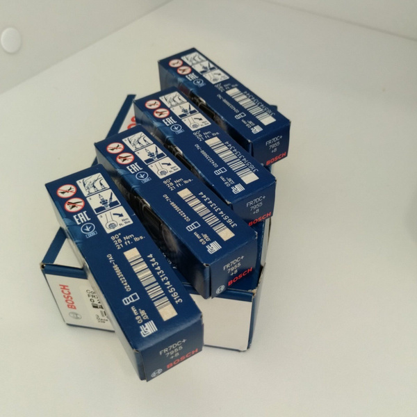 Комплект свечей зажигания Bosch 0 242 235 666 - купить по выгодным ...