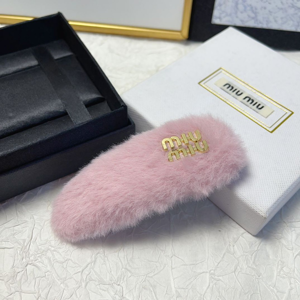 Заколка для волос Miu Miu 1 шт купить с доставкой по выгодным ценам в интернет магазине Ozon