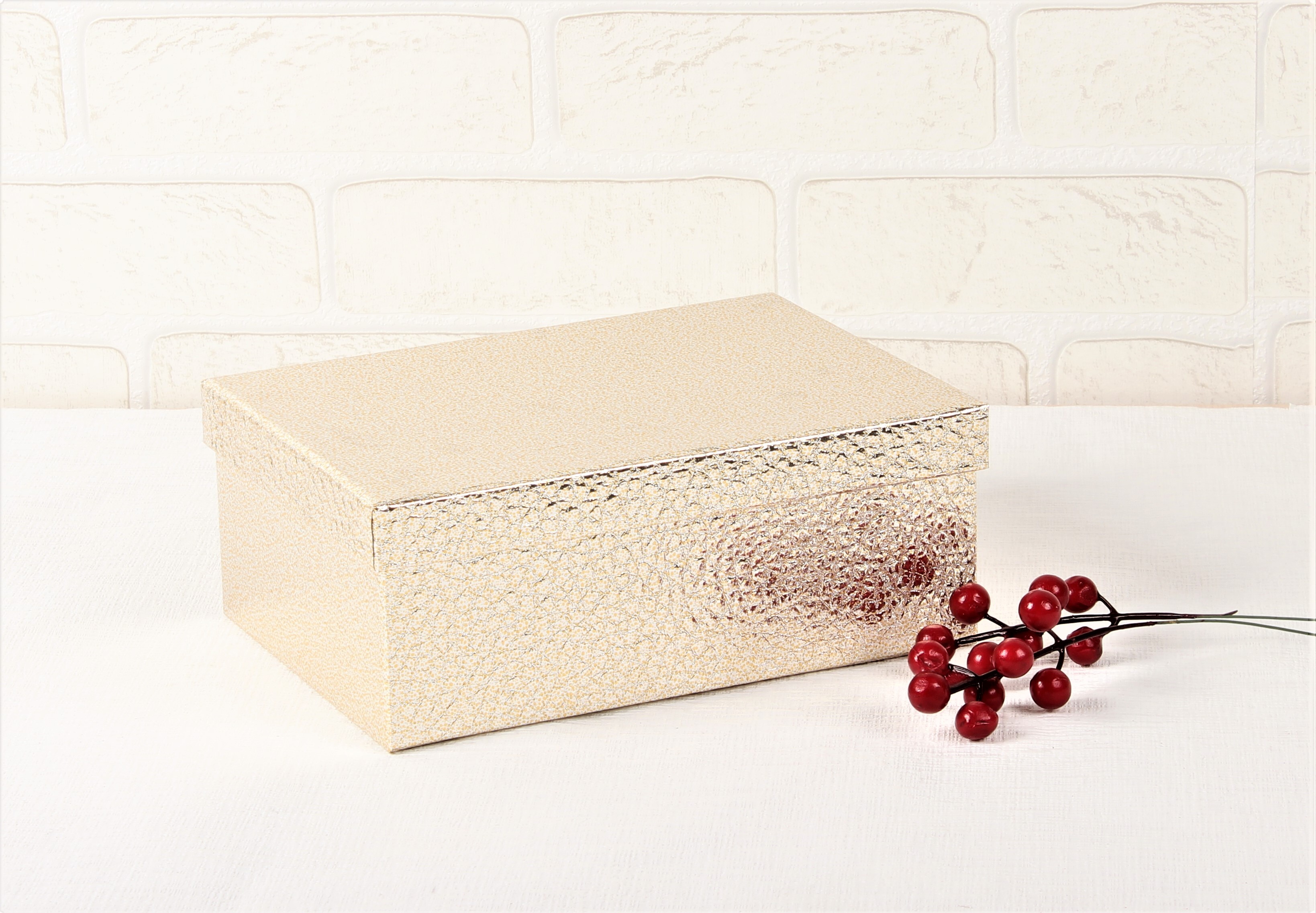 Подарочная коробка/коробок /ПРЯМОУГОЛЬНЫЕ Новогодние коробки/золотистая ...