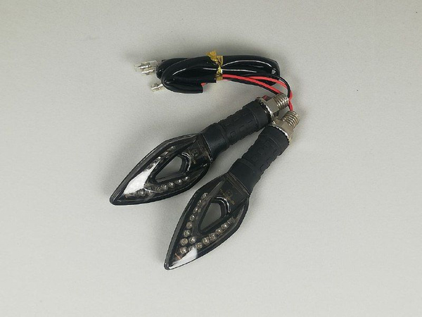 Указатели поворота светодиодные/поворотники универсальные жёлтые 14LED ...