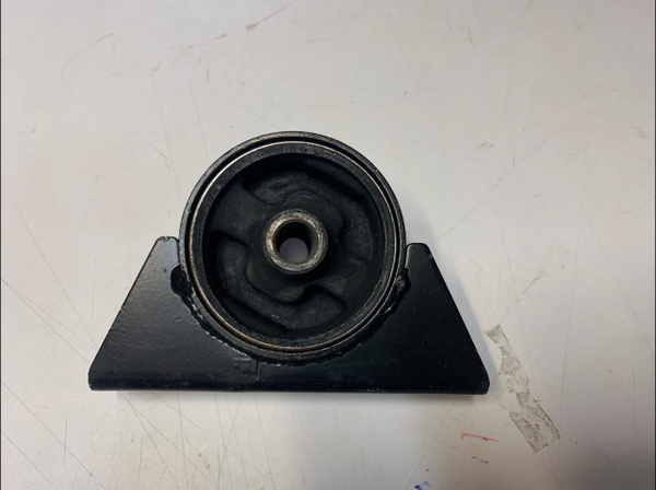 Опора двигателя передняя Lifan X60 1.8 16V 5MT внедорожник S1001110 ...