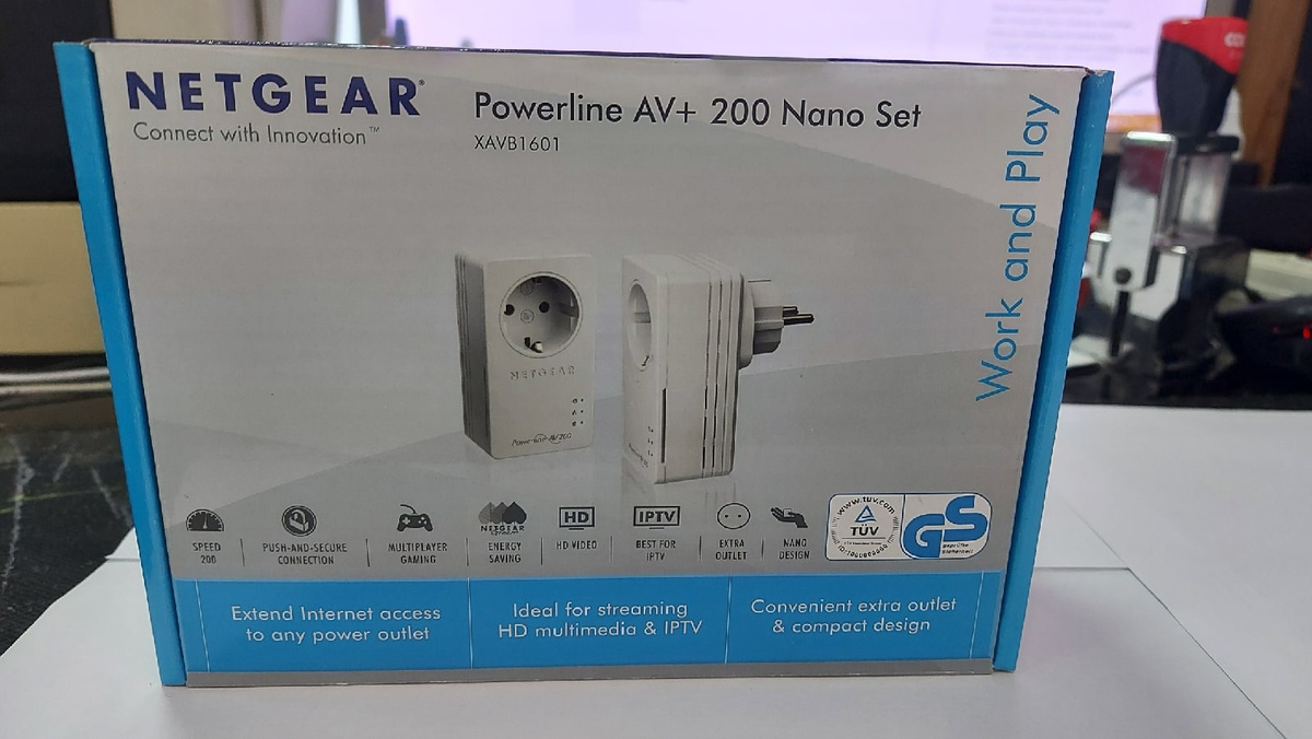 Комплект PLC адаптеров NetGear Powerline AV+ 200 Nano Set. Коробка 20 ...