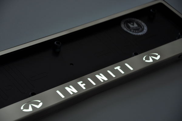LED Рамка номерного знака с белой подсветкой надписи INFINITI из ...