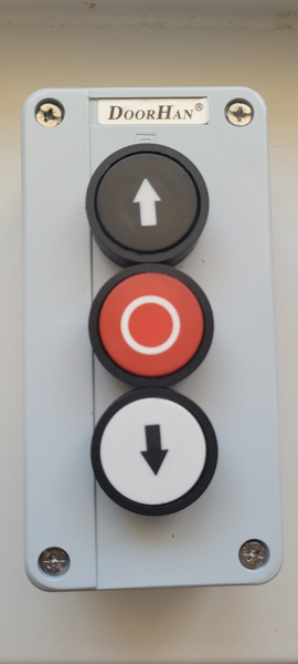 Пост управления Doorhan BUTTON3 Трехпозиционный - купить с доставкой по ...