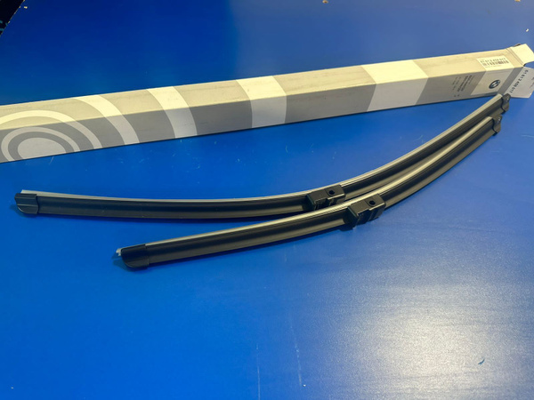 Щетка стеклоочистителя бескаркасная BMW 61612458017, крепление Верхний ...