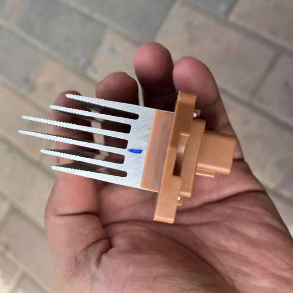 97235 - 3XAA0 Мощные транзисторные воздуходувки сопротивление двигателя ...