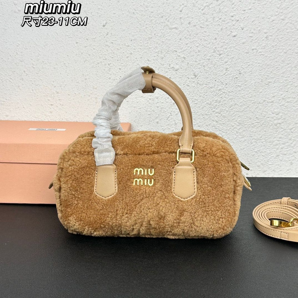 Miu Miu Сумка на плечо - купить с доставкой по выгодным ценам в ...