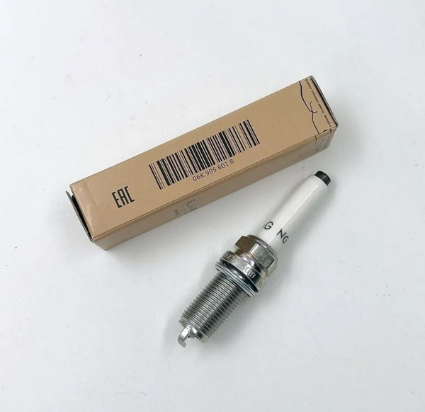 Свеча зажигания 06K905601B - купить по выгодным ценам в интернет ...