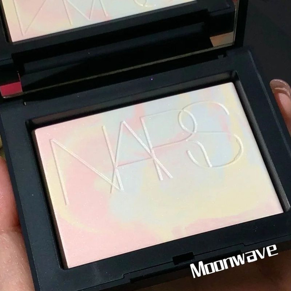 Светоотражающая призматическая пудра NARS 10 г Color Moonmave - купить с доставкой по выгодным ...