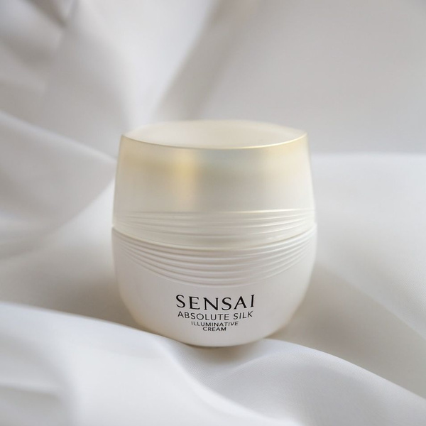 Осветляющий крем с ниацинамидом и шелком для зрелой кожи Kanebo Sensai AS ILLUMINATIVE CREAM ...