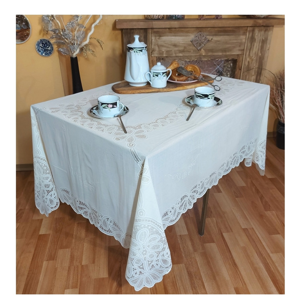Скатерть прямоугольная Meiwa BATTENBERG 152x264 cm - купить в интернет ...