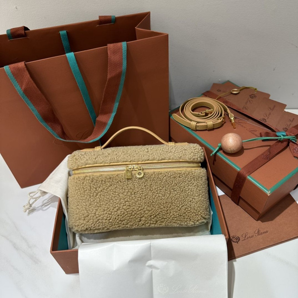 Сумка на плечо Loro Piana - купить с доставкой по выгодным ценам в ...