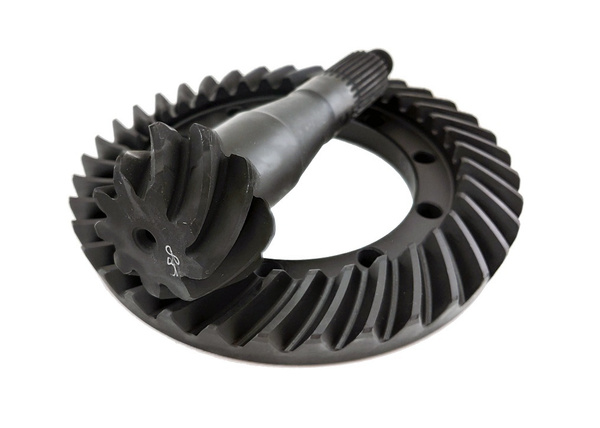 Шестерни ведущая и ведомая главной передачи (главная пара ...