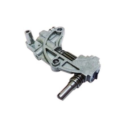 Оснастка для садовой техники Масляный насос в сборе для бензопил (BS-45-62) Huter Масляный насос ...