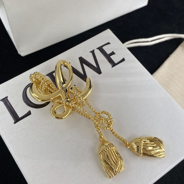 брошь Loewe - купить с доставкой по выгодным ценам в интернет-магазине ...