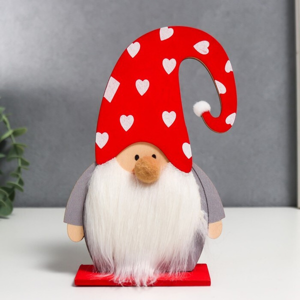 Сувенир "Гномик в колпаке с сердечками" 18х12 см - купить по выгодной ...
