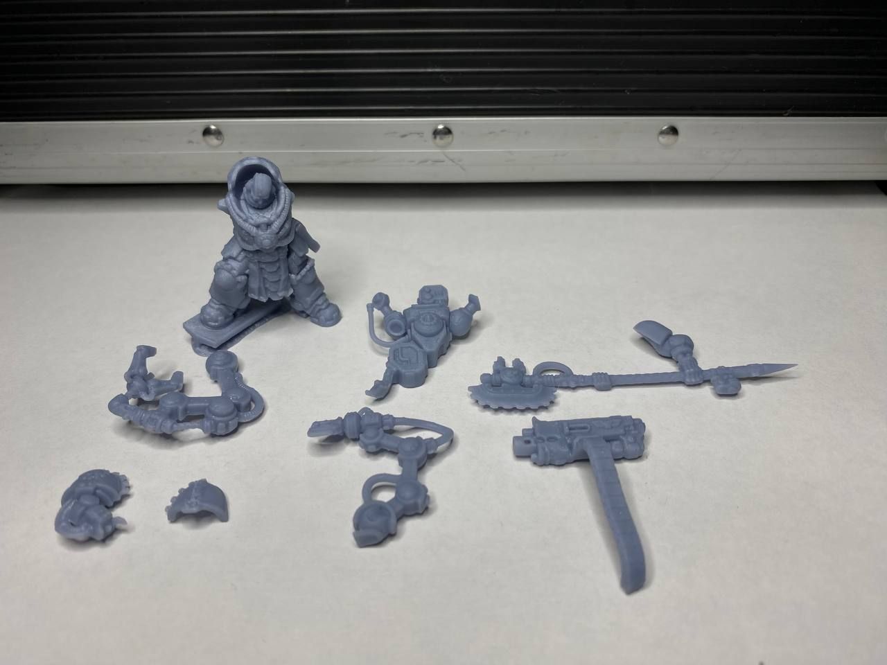 Iron Father Feirros / Миниатюры для Warhammer 40000 - купить с ...