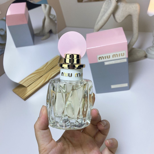 Miu Miu miumiu Series pink cover 50ml Вода парфюмерная 50 мл (1467021729)