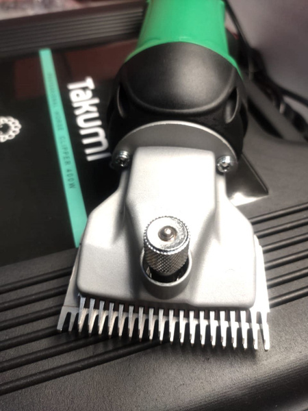 Машинка для стрижки лошадей и коров TAKUMI MT-065 400 Вт купить на OZON по низкой цене (987503796)