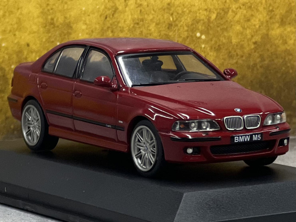 Коллекционная модель BMW m5 e39 1/43 Solido купить на OZON по низкой цене (1217054038)