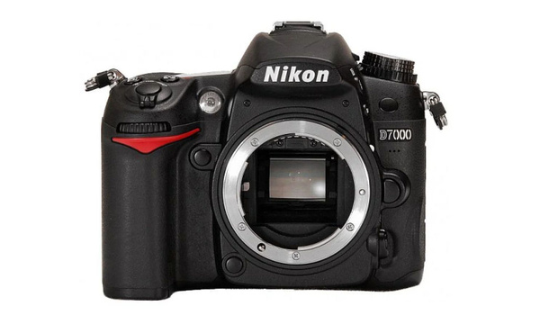Зеркальный фотоаппарат Nikon D7000 - купить по низкой цене в интернет ...