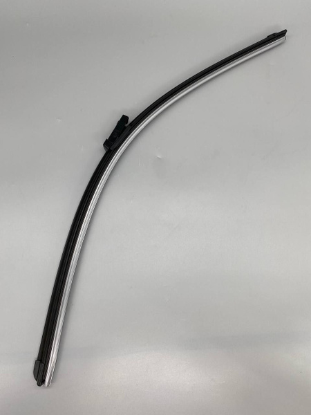 Комплект бескаркасных щеток стеклоочистителя Land Rover 626638697 ...