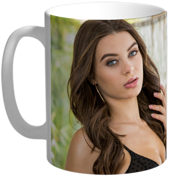 Кружка Да ладно?! "Лана Роудс Lana Rhoades_11", 330 мл, 1 шт - купить по доступным ценам в ...