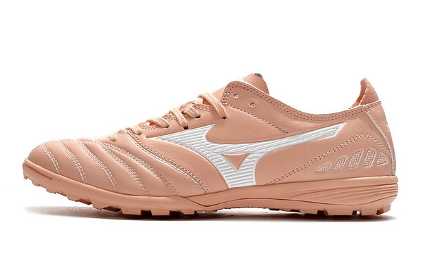 Сороконожки для футбола Mizuno, 41, коралловый - купить по выгодной ...