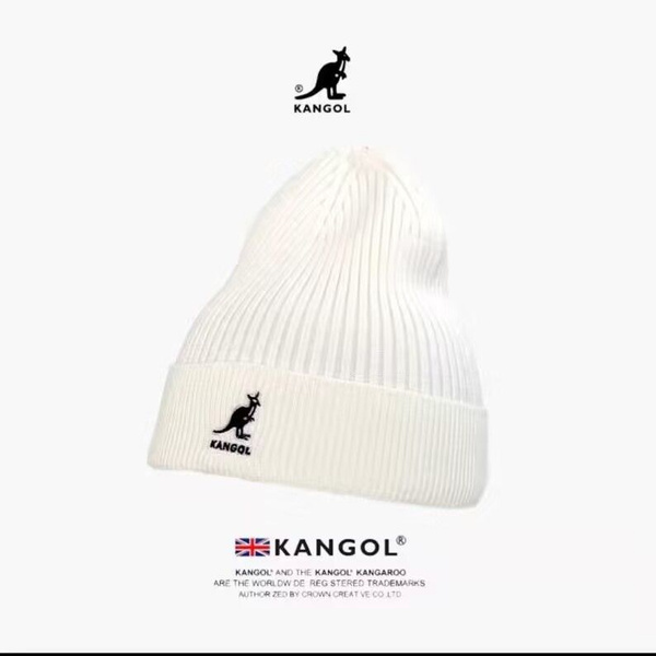 Шапка Harper's Bazaar (журнал) - купить с доставкой по выгодным ценам в ...