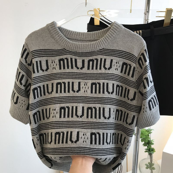 Свитер Miu Miu купить с доставкой по выгодным ценам в интернет магазине Ozon 1463471427