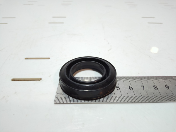 Прокладка свечного колодца e2.0/2.3 SSANGYONG Musso арт. 1610163121 ...