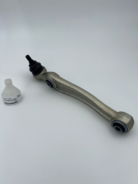 Рычаг поперечный нижний BMW е70 e72 e71 левый 31126771893 - купить по ...