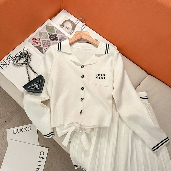 Комплект одежды Miu Miu купить с доставкой по выгодным ценам в интернет магазине Ozon 1372438568