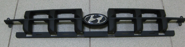 Решетка радиатора 86560-25000 для Accent - Hyundai-KIA арт. 86560-25000 ...