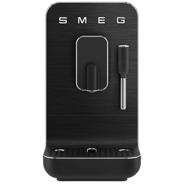 Автоматическая кофемашина Smeg BCC02, черный купить по выгодной цене в ...