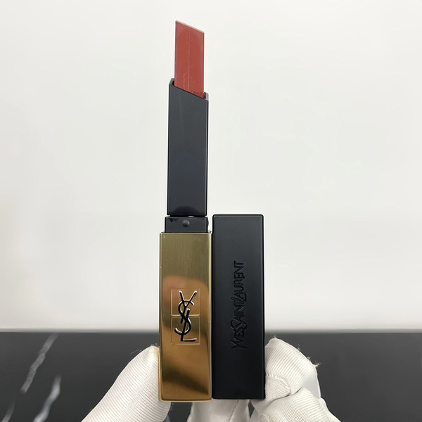 Yves Saint Laurent Помада для губ - купить с доставкой по выгодным ...
