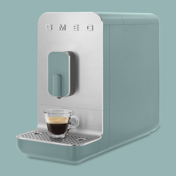 Автоматическая кофемашина Smeg 50's Style BCC01, зеленый купить по ...