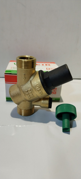 Редуктор давления мембранный под манометр 1/2 Vieir BL765 купить на OZON по низкой цене (1736606467)