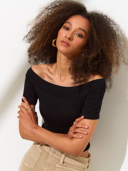 Кроп-топ ZUCLO - купить с доставкой по выгодным ценам в интернет ...