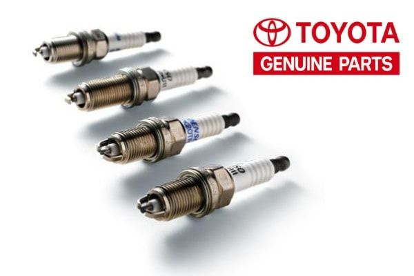 Комплект свечей зажигания Toyota 904266650-trze - купить по выгодным ...