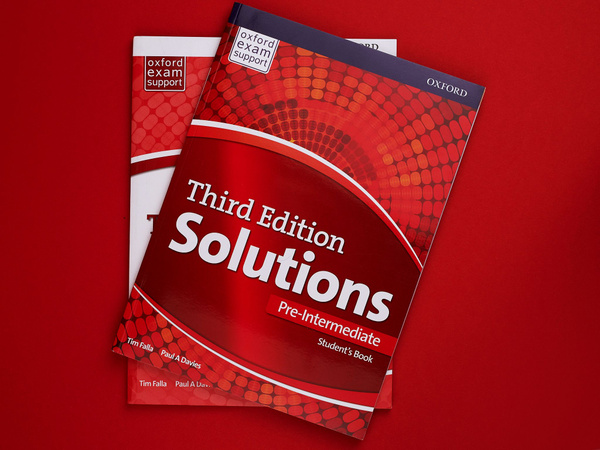 Solutions Pre-Intermediate ( 3 издание) Комплект: Student's book ...