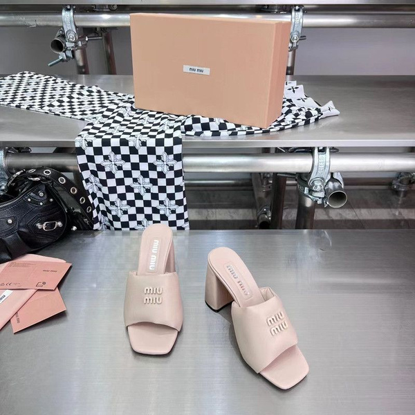 Босоножки Miu Miu купить с доставкой по выгодным ценам в интернет магазине Ozon 1542940383